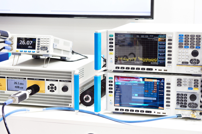 What Is A Signal Generator? Features, Types, And Applications - Calright